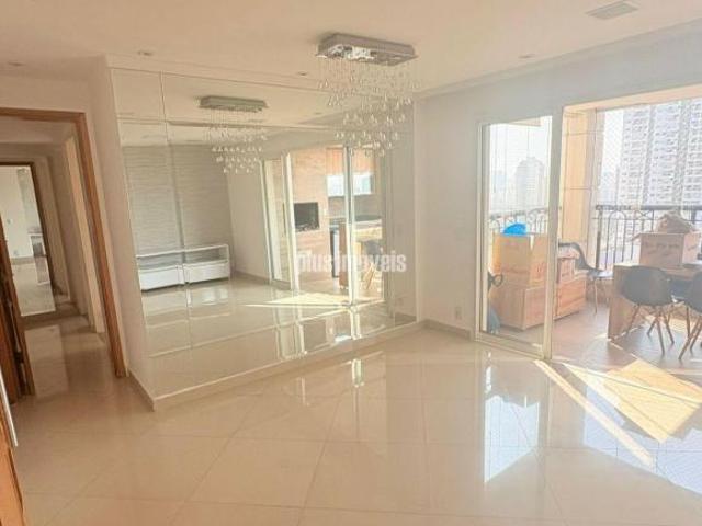 Apartamento à venda no Tatuapé Varanda com churrasqueira