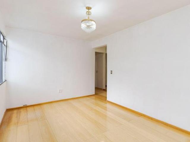 Apartamento à Venda no Tingui