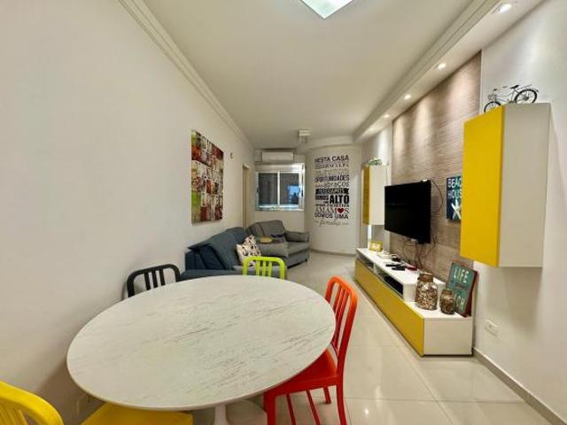 Apartamento à venda no Tombo no Guarujá, SP | QVista Inteligência Imobiliária.