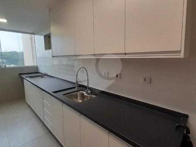 Apartamento à Venda no Tremembé 3 dormitórios 1 suíte 80m²