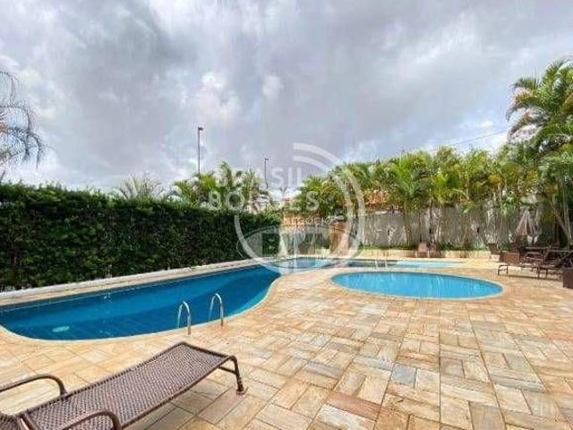 Apartamento á venda no Trujilo com sacada piscina elevador churrasqueira