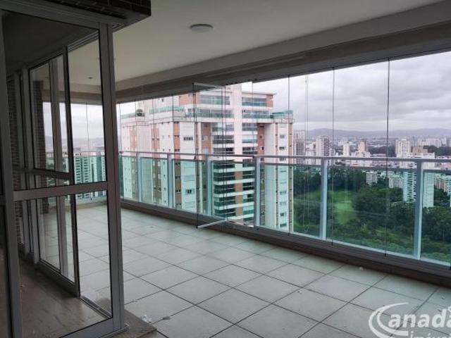 Apartamento à venda no Umuarama com 4 quartos