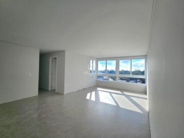 Apartamento à venda no Universitário