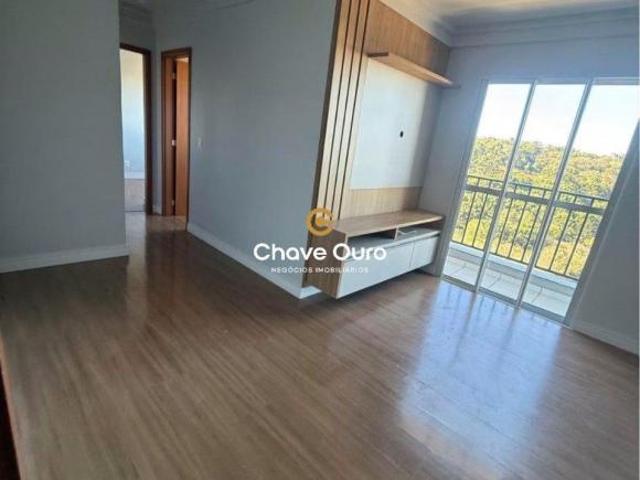 Apartamento à venda no Universitário