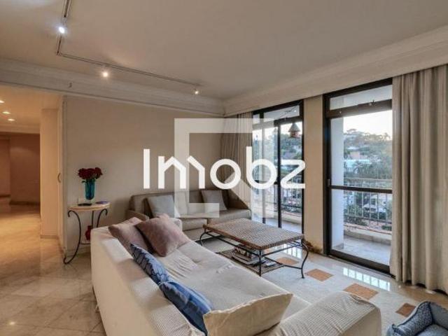Apartamento à Venda Real Parque, 3 Quartos, 251 m2