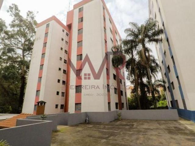 Apartamento à venda no Vila Carmosina