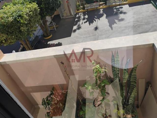 Apartamento à venda no Vila Carmosina