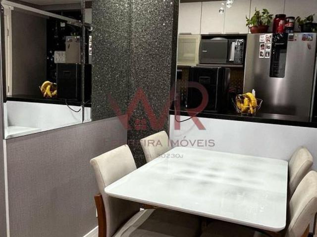 Apartamento à venda no Vila Santana