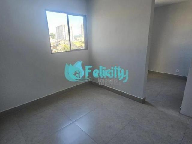 Apartamento à venda no Vila Pereira Cerca