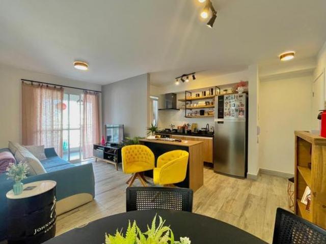 Apartamento à venda no Vila Romana com 2 quartos