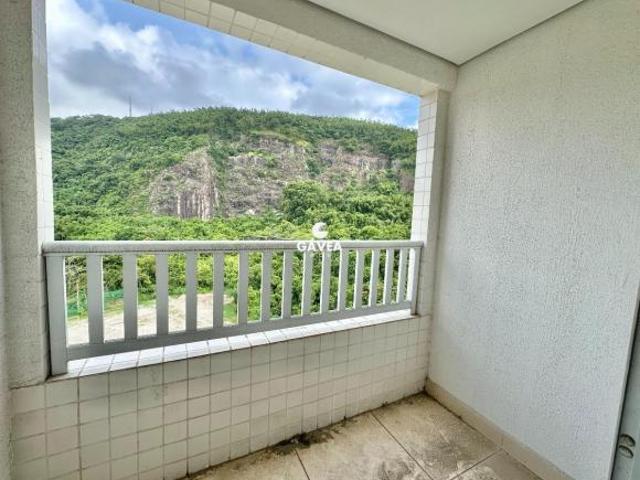 Apartamento à venda no Vila Voturua em São Vicente