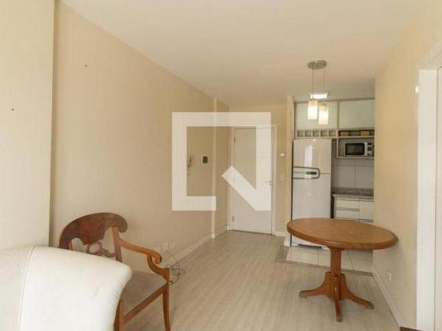 Apartamento à Venda Novo Mundo, 1 Quarto, 33 m² Curitiba