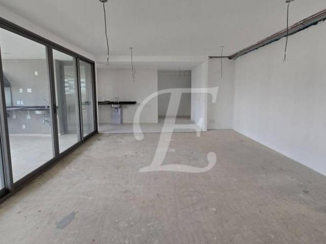 Apartamento à venda | Novo | Pinheiros | 187 m² | 3 Suítes | 3 Vagas | Depósito