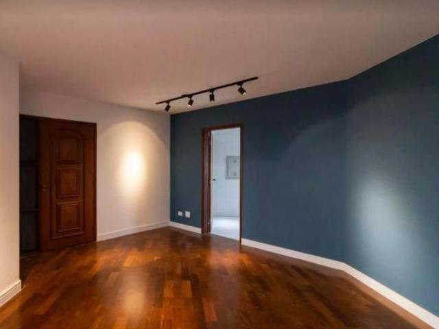 Apartamento à Venda ou Locação 4 dormitórios com 2 suítes 2 Vagas Campo Belo