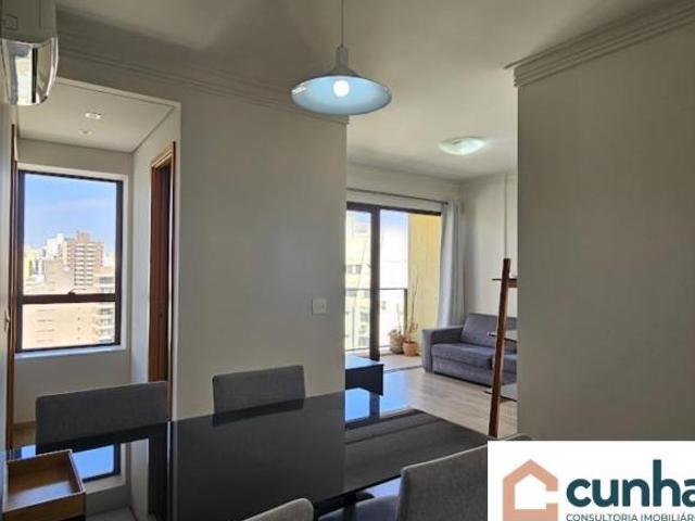 Apartamento à venda ou locação em Campinas SP, no Cambuí: 1 quarto, 1 suíte, 2 salas, 2 banheiros, 1