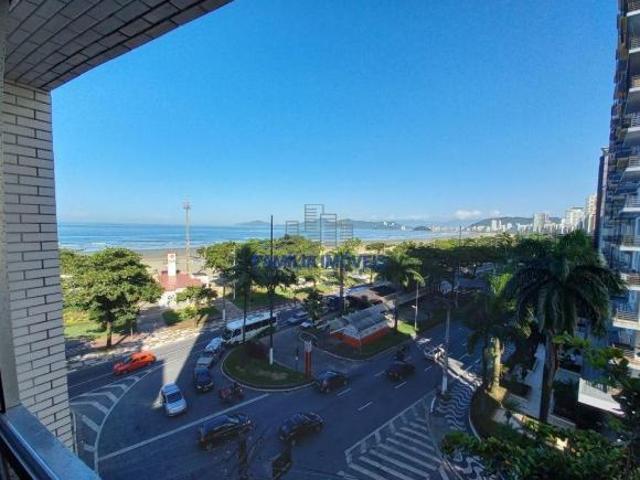 Apartamento a venda ou locação frente mar no Boqueirão Santos SP