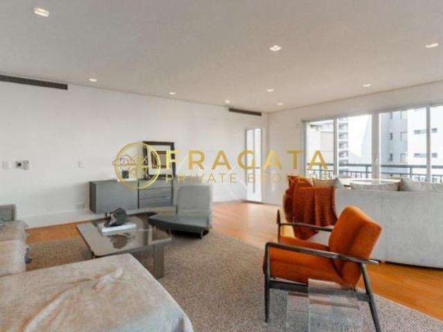 Apartamento a venda ou locação no Itaim Bibi SP 4 dormitórios 3 suítes 5 vagas com 273 m²