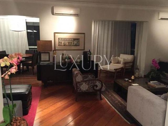 Apartamento à Venda ou Locação no Jardim Paulista, 205m², 3suítes, 4 vagas