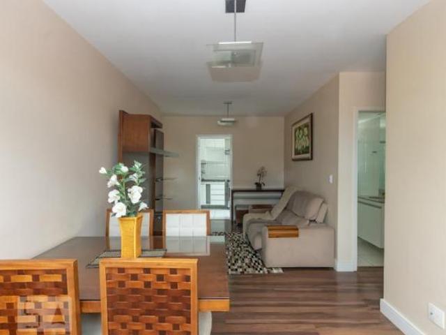 Apartamento à Venda Ouro Preto, 3 Quartos, 80 m² Belo Horizonte