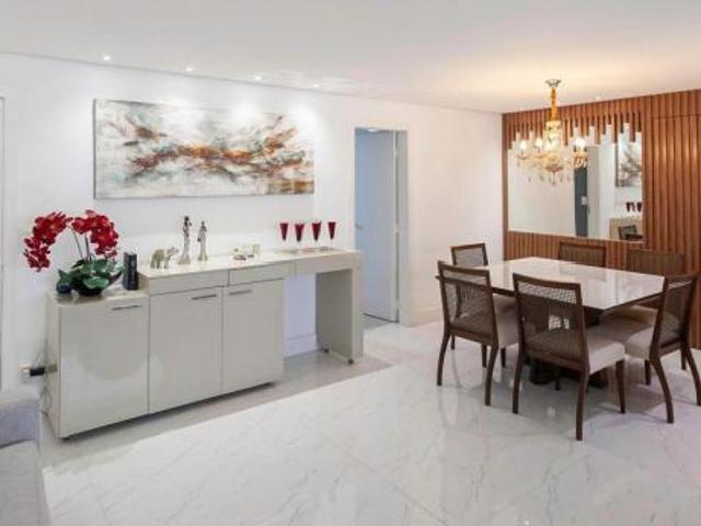 Apartamento à Venda Ouro Preto, 4 Quartos, 149 m2