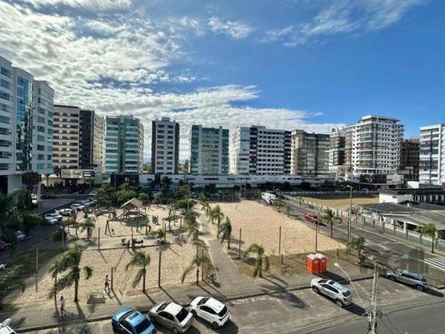 apartamento à venda oferece uma localização privilegiada