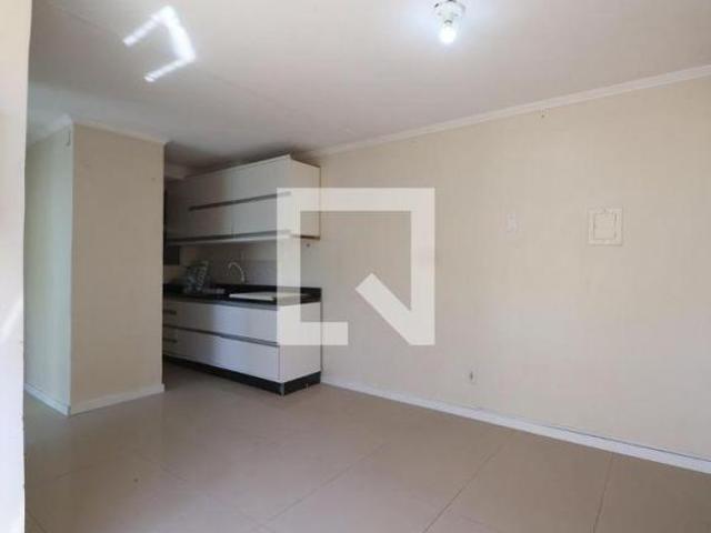 Apartamento à Venda Olaria, 2 Quartos, 38 m² Canoas
