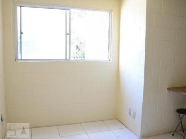 Apartamento à Venda Olaria, 2 Quartos, 40 m² Canoas