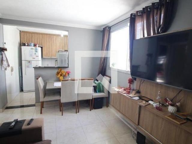 Apartamento à Venda Olaria, 2 Quartos, 44 m² Contagem