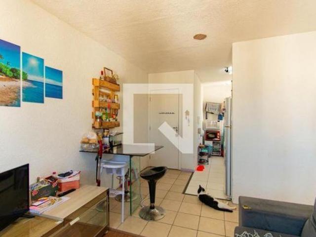 Apartamento à Venda Olaria, 2 Quartos, 46 m² Canoas