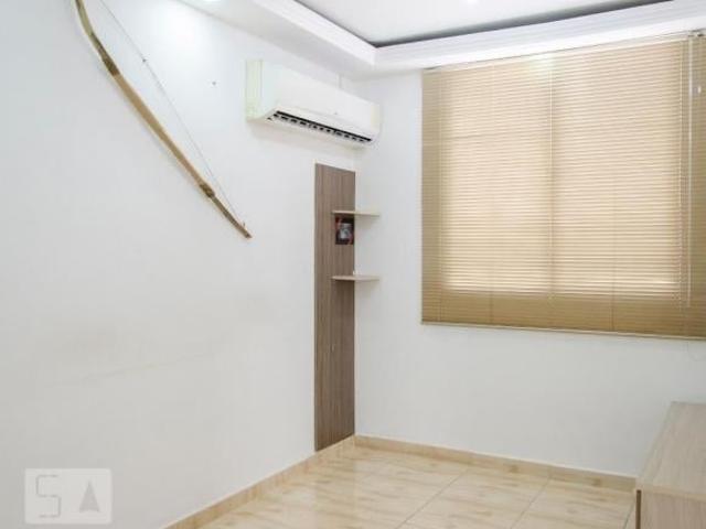 Apartamento à Venda Olaria, 2 Quartos, 47 m² Canoas
