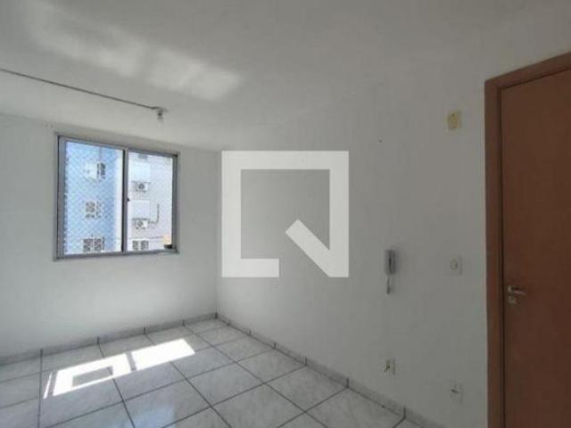 Apartamento à Venda Olaria, 2 Quartos, 48 m² Canoas