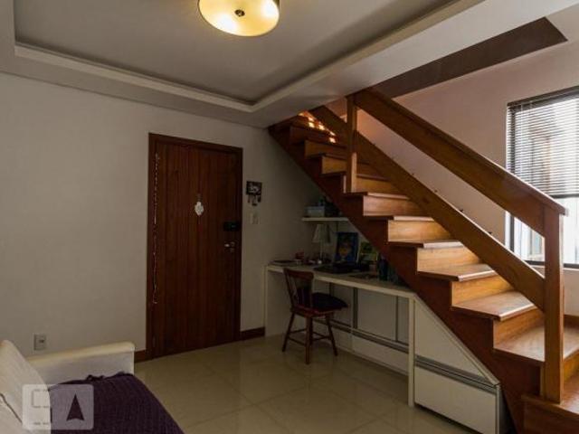 Apartamento à Venda Auxiliadora, 2 Quartos, 140 m² Porto Alegre