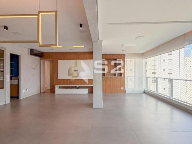 Apartamento à Venda Av Raimundo Pereira de Magalhães, Vila Anastácio/SP