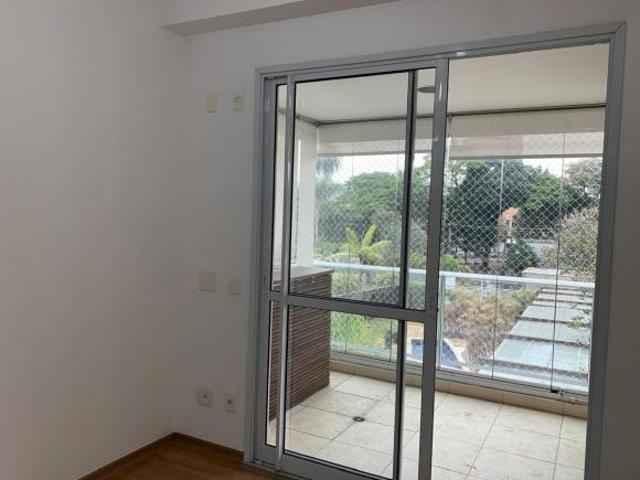 Apartamento à Venda Av Raimundo Pereira de Magalhães, Vila Anastácio/SP