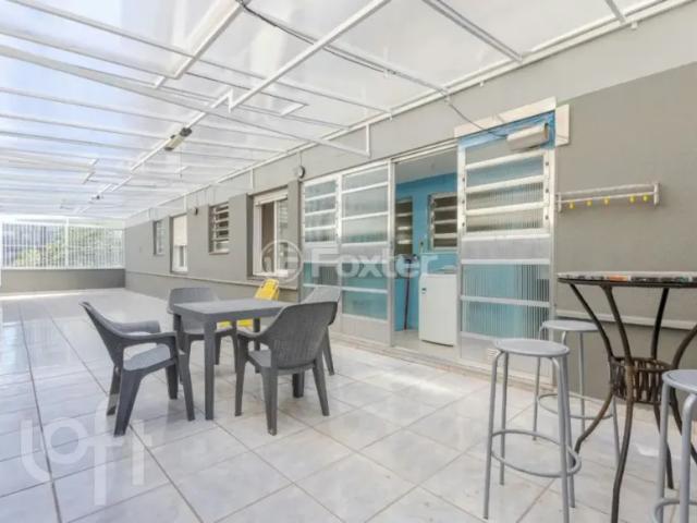 Apartamento à venda Avenida Independência, Porto Alegre