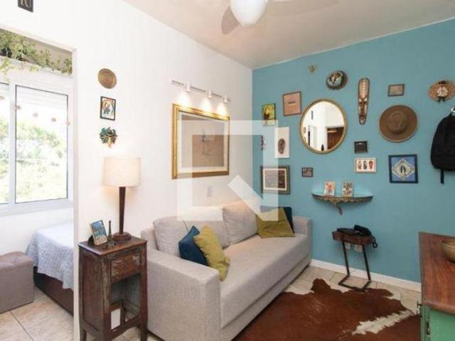 Apartamento à Venda Azenha, 1 Quarto, 32 m² Porto Alegre
