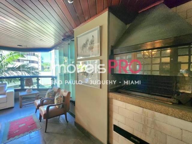 Apartamento a venda a 10min do Clube Paineiras, 240m2, 3 suites, 3 vagas, varanda com churrasqueira