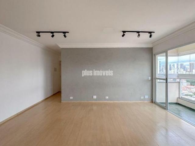 Apartamento à venda a 300m do Metrô Carrão