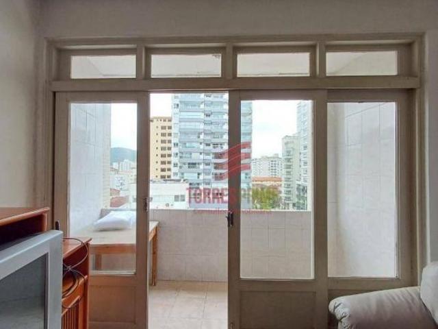 Apartamento à venda a uma quadra da praia por R$ 550.000 Pompéia Santos/SP