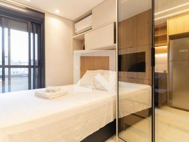 Apartamento à Venda Aclimação, 1 Quarto, 27 m² São Paulo