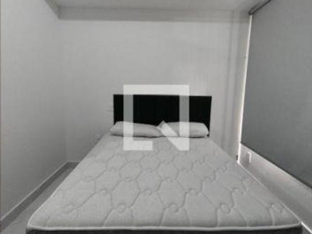 Apartamento à Venda Aclimação, 1 Quarto, 23 m² São Paulo