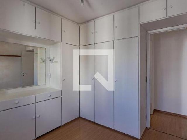 Apartamento à Venda Aclimação, 2 Quartos, 40 m2