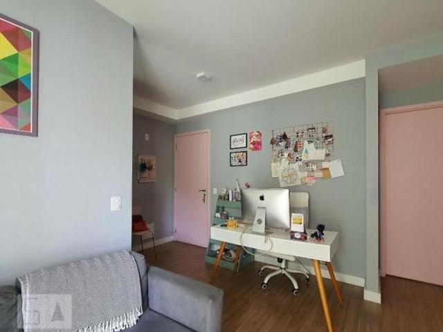 Apartamento à Venda Aclimação, 2 Quartos, 50 m2