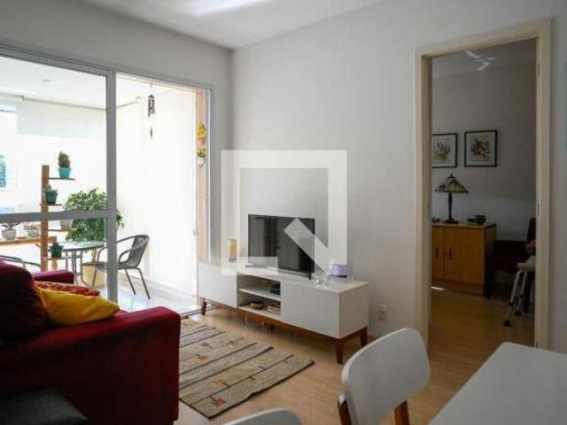 Apartamento à Venda Aclimação, 2 Quartos, 51 m² São Paulo