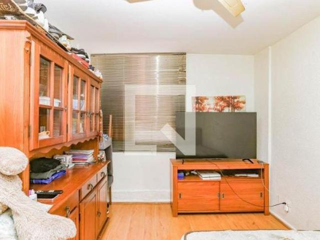 Apartamento à Venda Aclimação, 2 Quartos, 54 m2