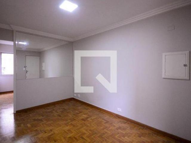 Apartamento à Venda Aclimação, 2 Quartos, 55 m² São Paulo