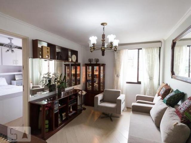 Apartamento à Venda Aclimação, 2 Quartos, 63 m2
