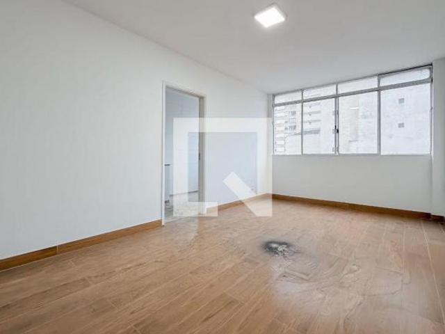 Apartamento à Venda Aclimação, 2 Quartos, 62 m2