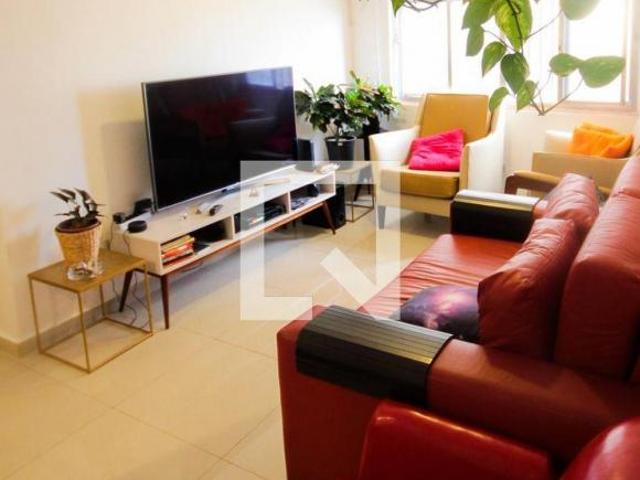 Apartamento à Venda Aclimação, 2 Quartos, 65 m2
