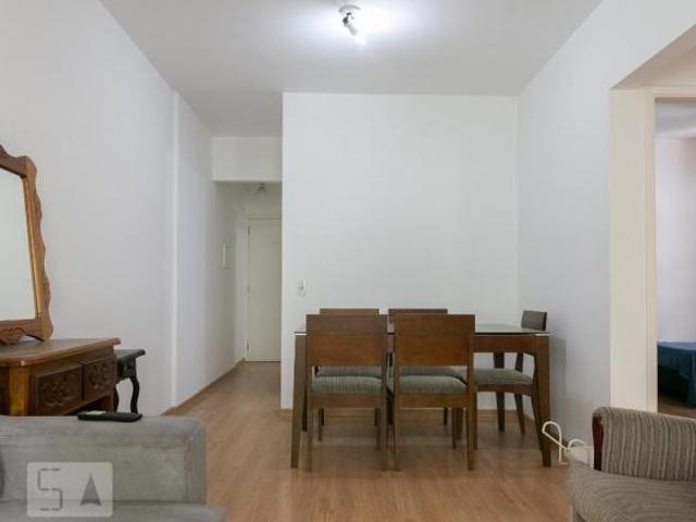 Apartamento à Venda Aclimação, 2 Quartos, 70 m2